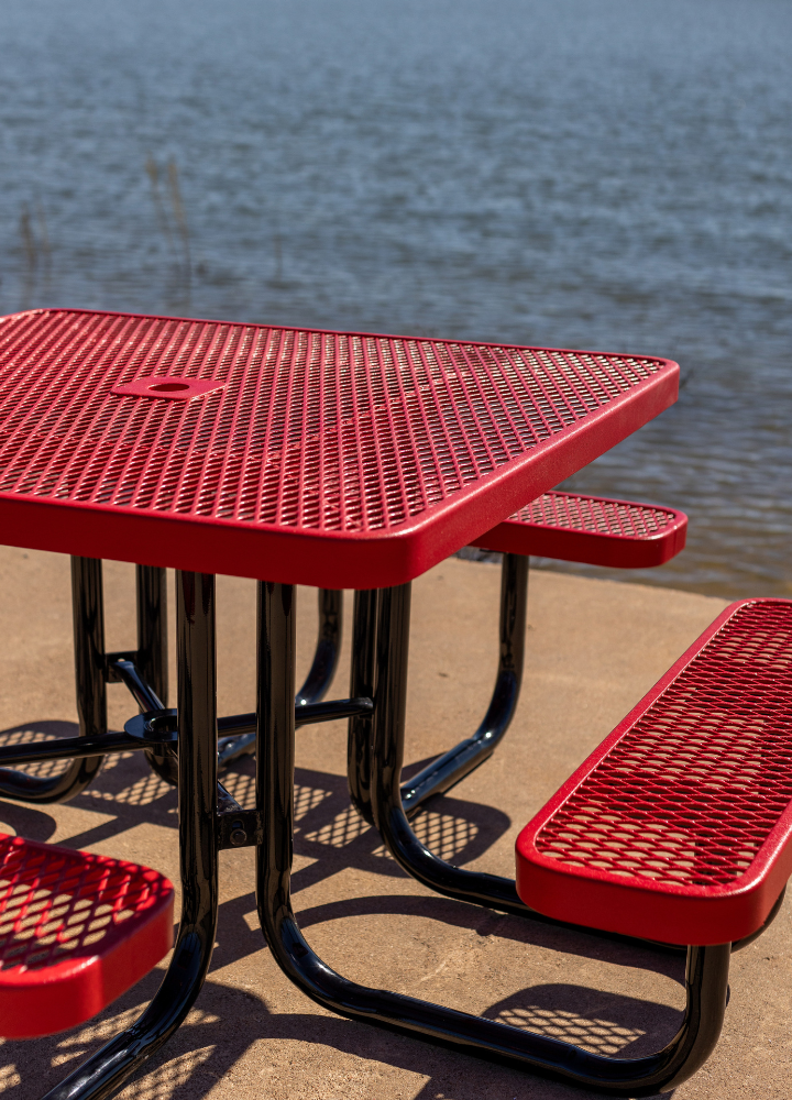 American-Made Picnic Tables, Park Benches & Trash Receptacles – Coated ...